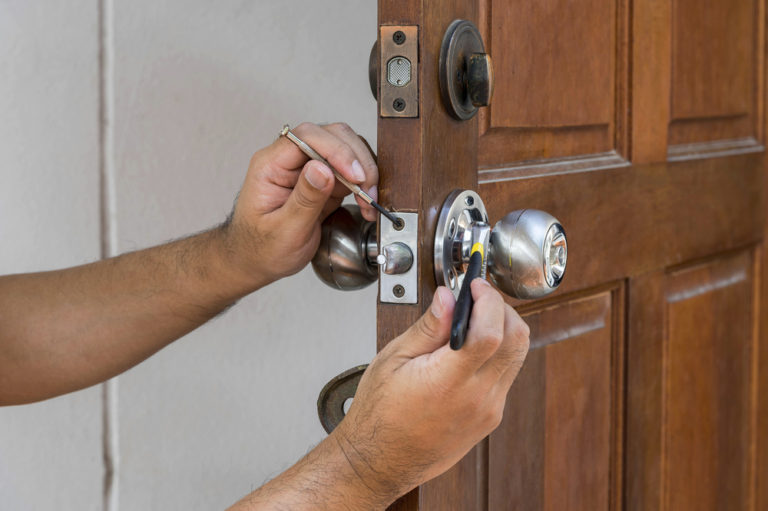 Door Repair Cibolo, TX | Handyman Door Repair Services - Bro's Handyman ...